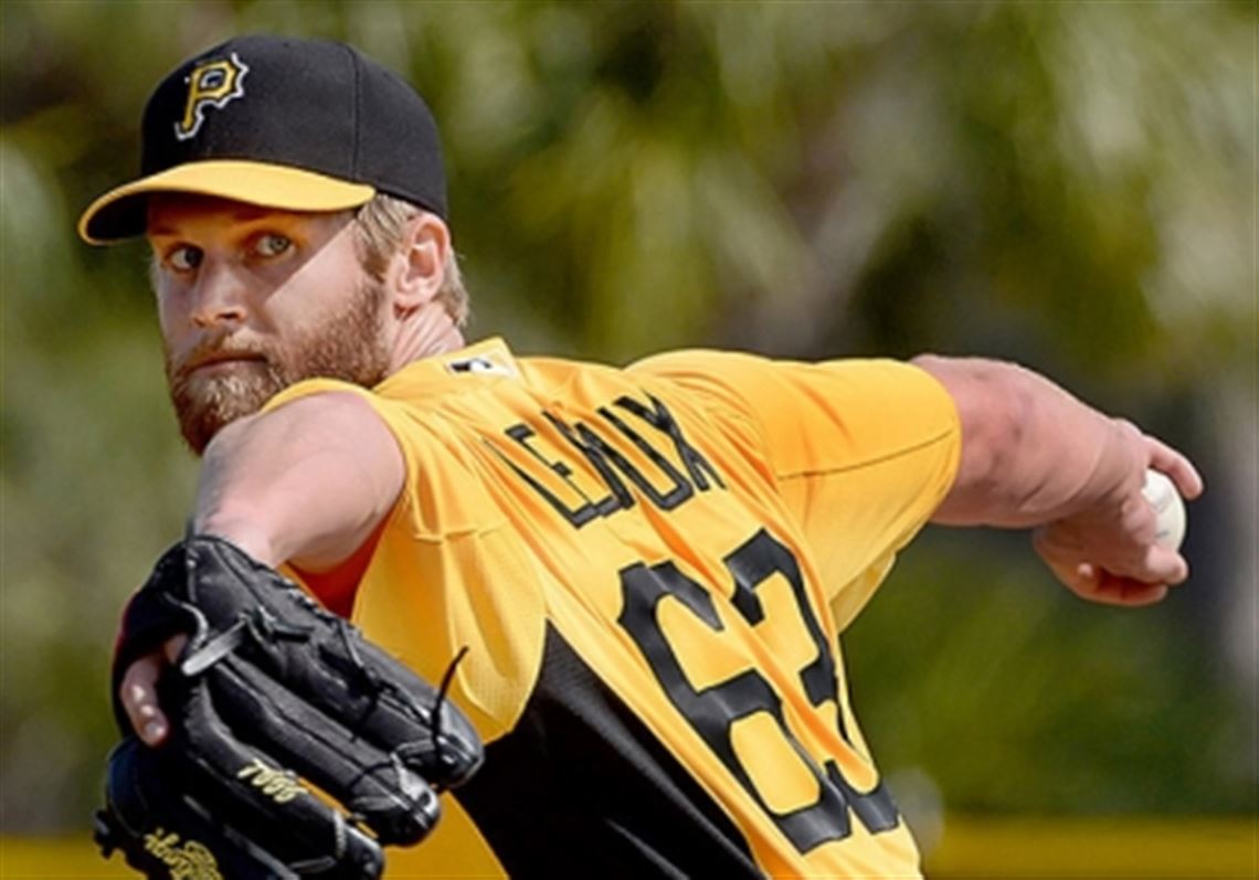 Former Pirates pitcher announced as next "Bachelor"... in Canada ...