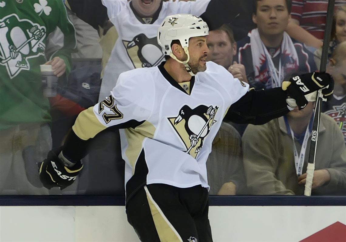 Penguins Spotlight: Craig Adams running for a cause | Pittsburgh Post ...