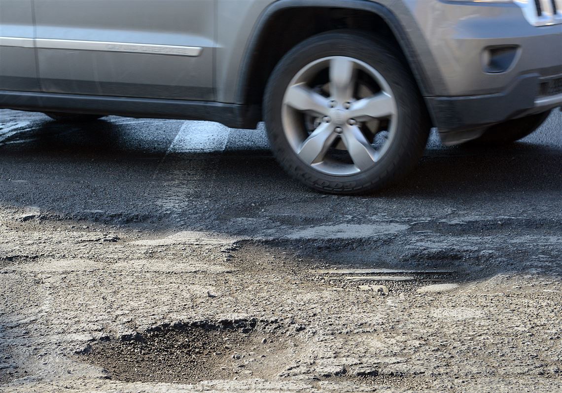 Pittsburgh's Department of Public Works crews responding to thousands ...