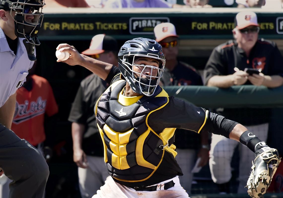 Pirates notebook: Roster expansion includes catcher Elias Diaz ...