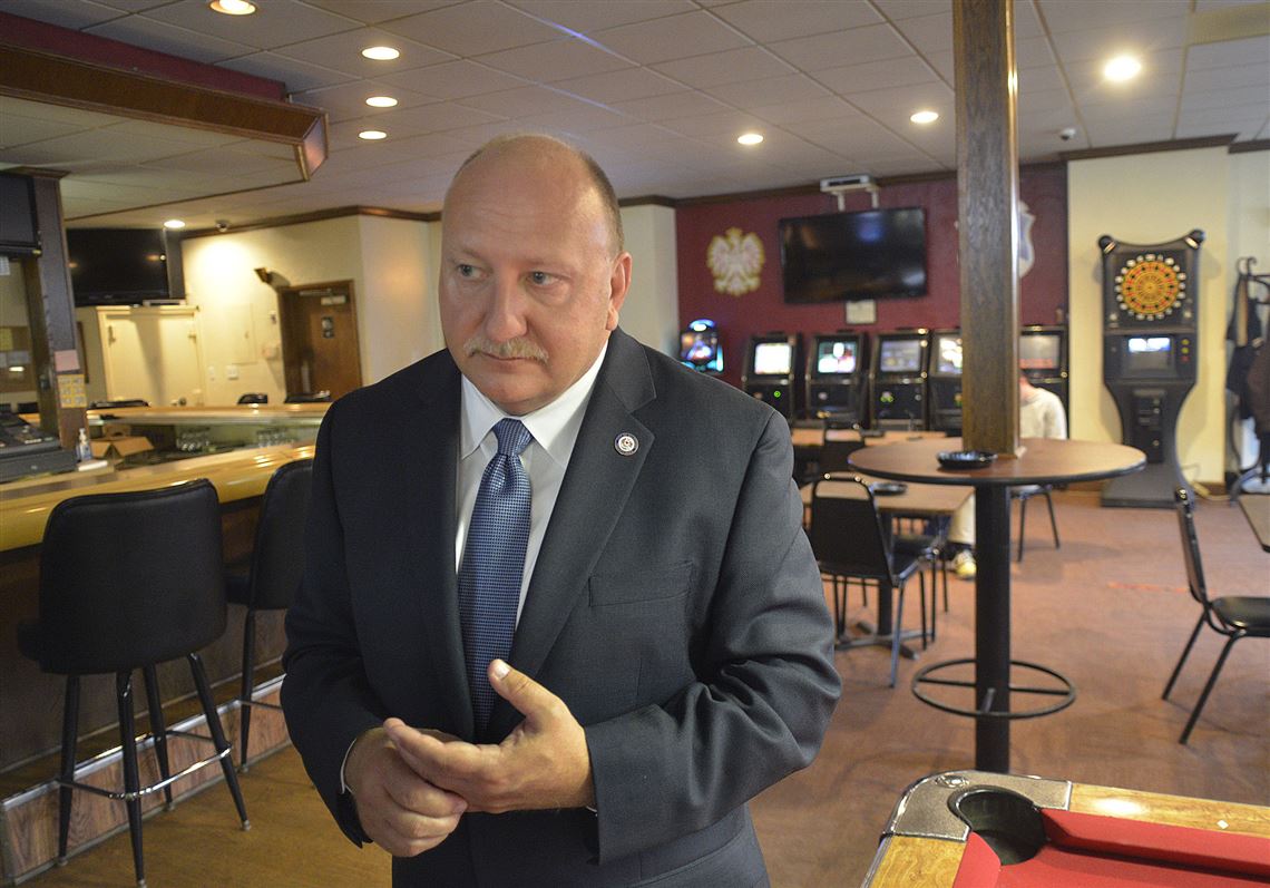 Ed Pawlowski, latest Senate candidate, stumps in Pittsburgh ...