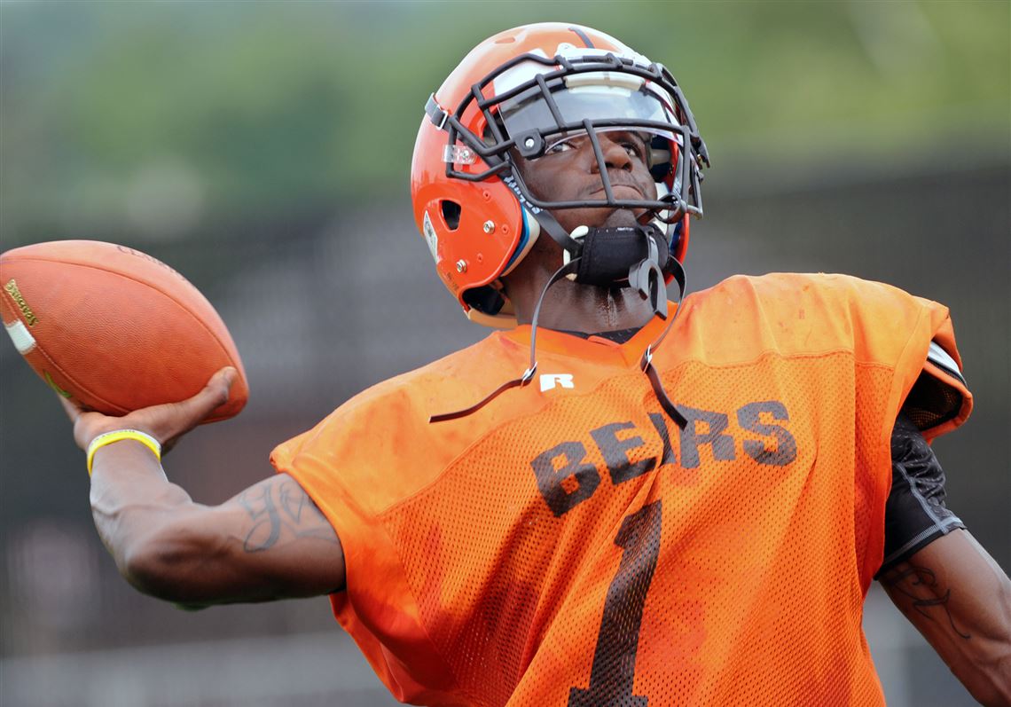 South Xtra: Top receiver Aaron Mathews moving to QB at Clairton ...