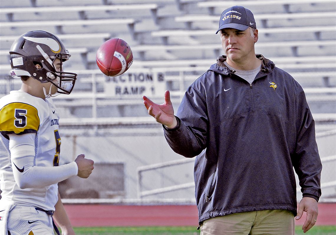 East Xtra: Central Catholic coach brings plenty of knowledge to table ...