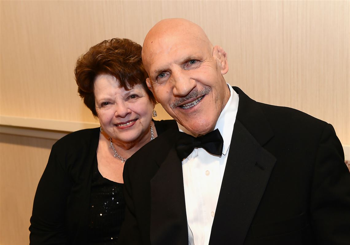 Penguins, Steelers and more react to Bruno Sammartino's death ...