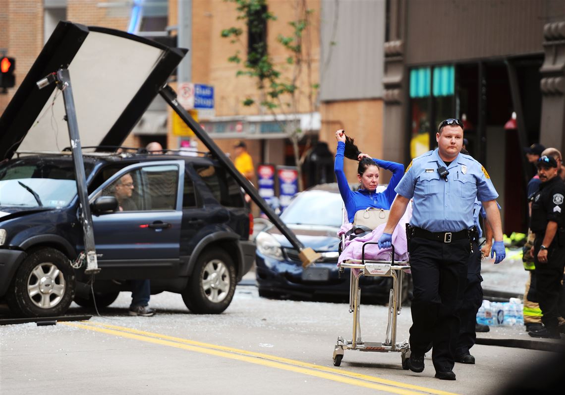 3-vehicle crash injures 2 critically Downtown near Pittsburgh Pride ...