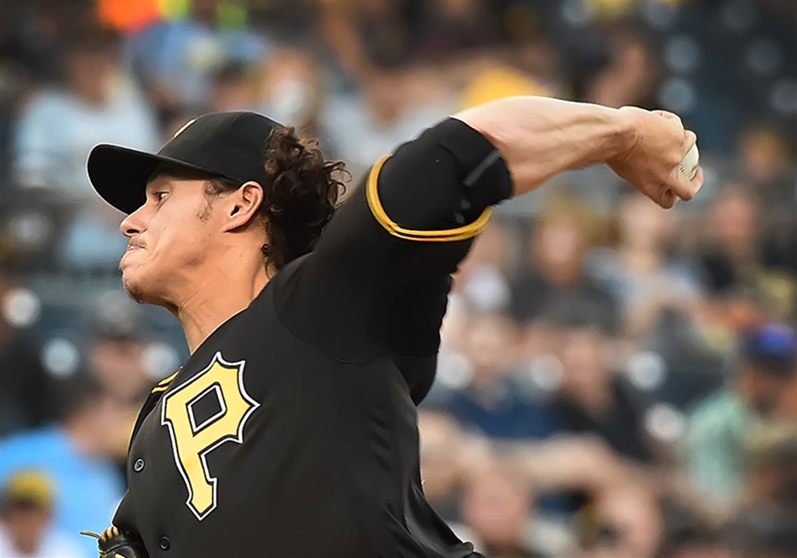 Locke allows five runs, completes only three innings against Brewers ...