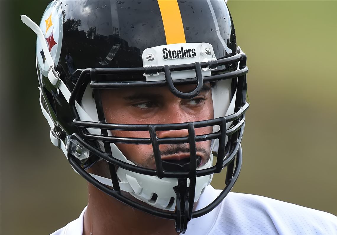 Often-relocated Harris competes for left tackle position with Steelers ...