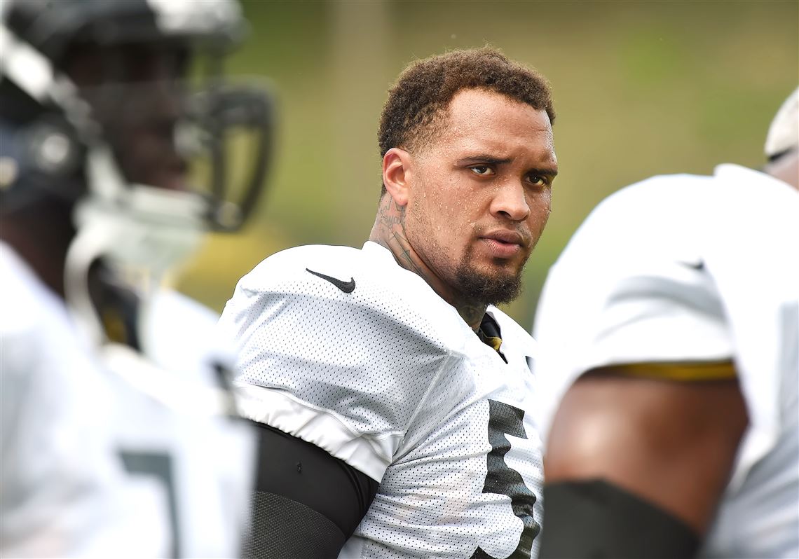 Seven surgeries later, Steelers center Maurkice Pouncey returns ...