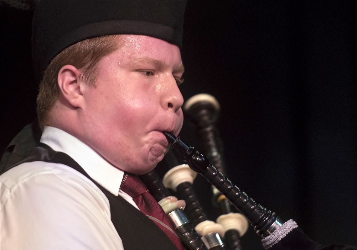 Balmoral Classic draws bagpipers, drummers to Oakland next weekend ...