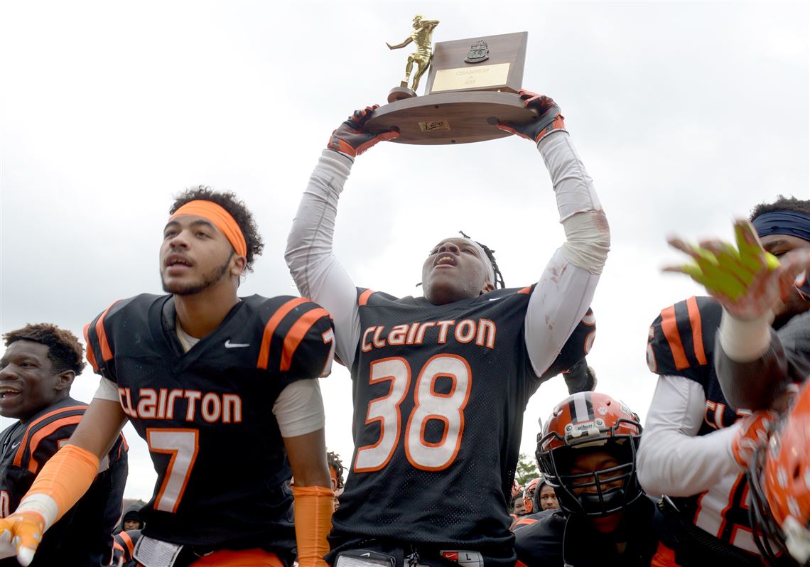 Lamont Wade leads Clairton past Jeannette, 26-6, to win WPIAL Class 1A ...