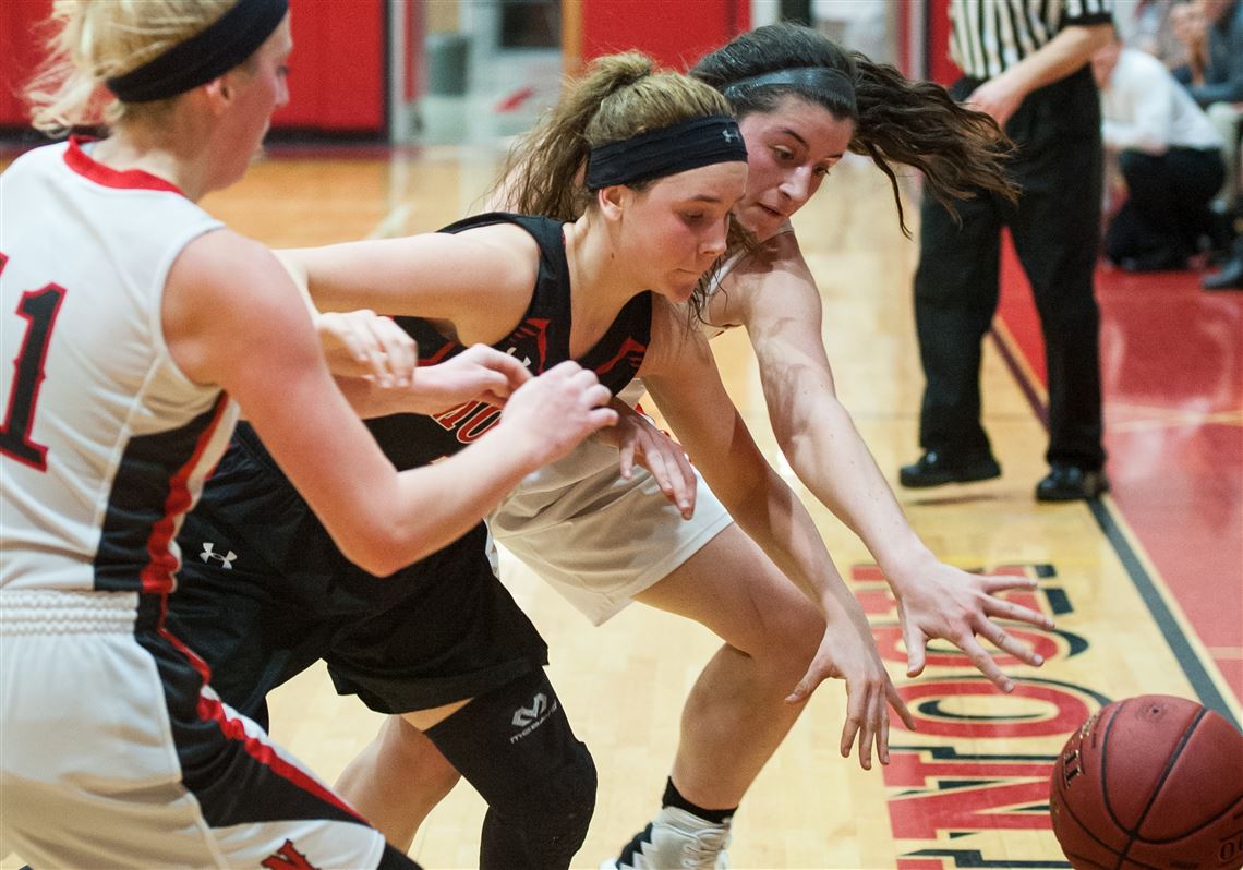 Mohawk converts two free throws with one second left for Class 3A girls ...