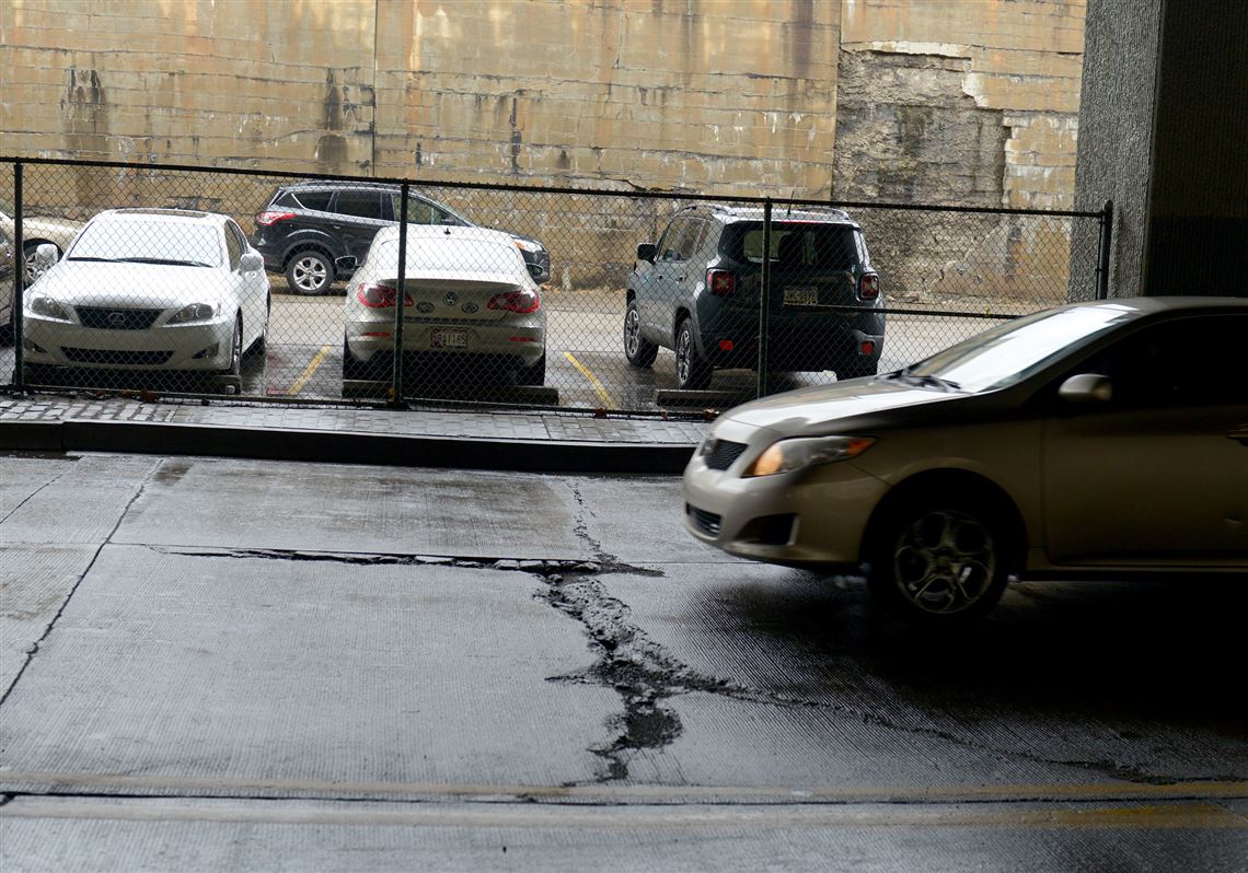 Divot on North Shore street to be filled in — again | Pittsburgh Post ...