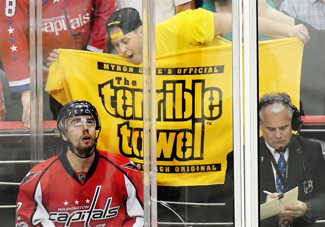 Watch: Penguins fans storm steps of National Portrait Gallery after ...