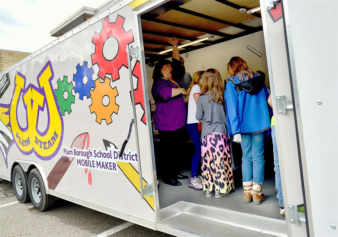 New mobile classrooms hit the road in local school districts ...