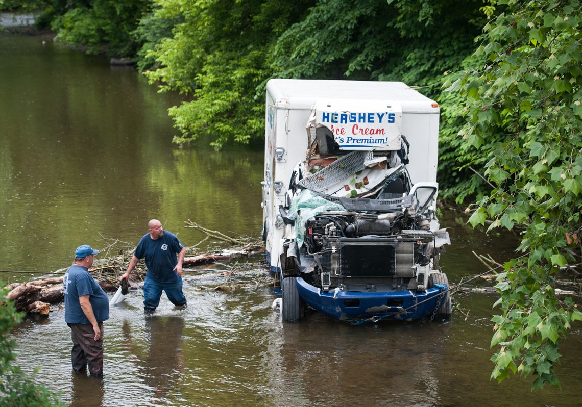 Route 8 reopened after truck crash | Pittsburgh Post-Gazette