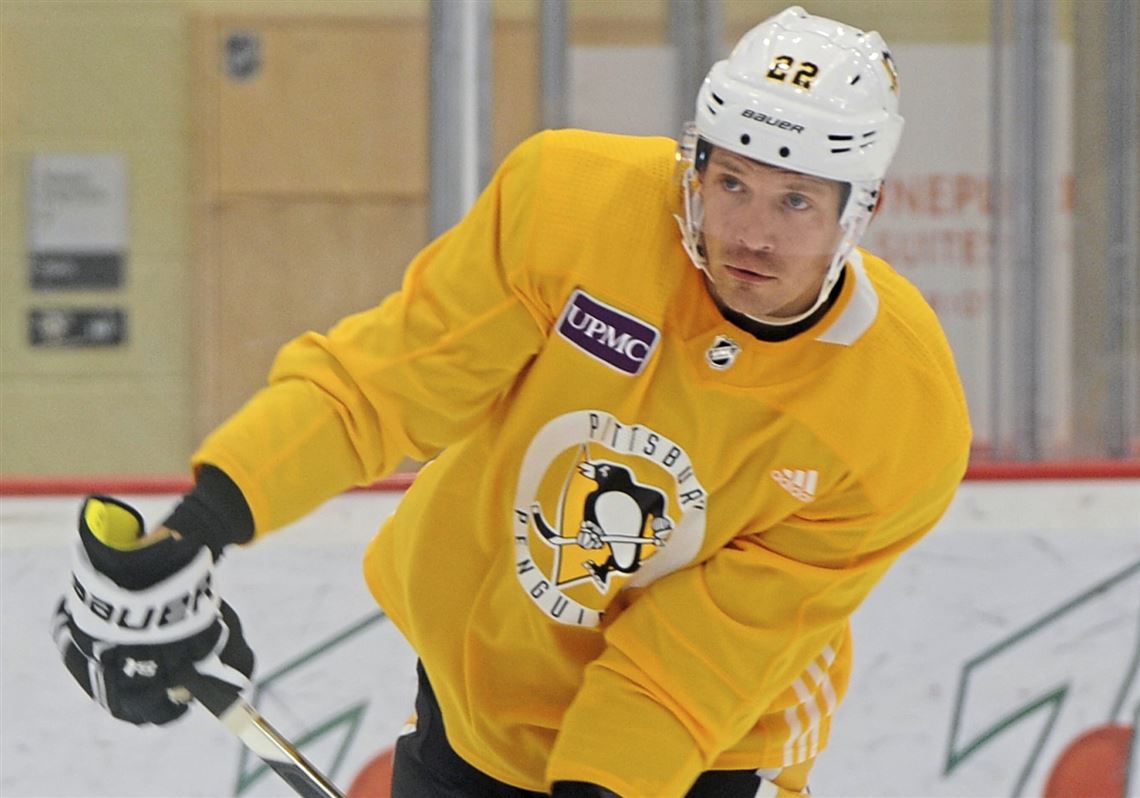 Finally symptom-free, Matt Hunwick returns to practice | Pittsburgh ...