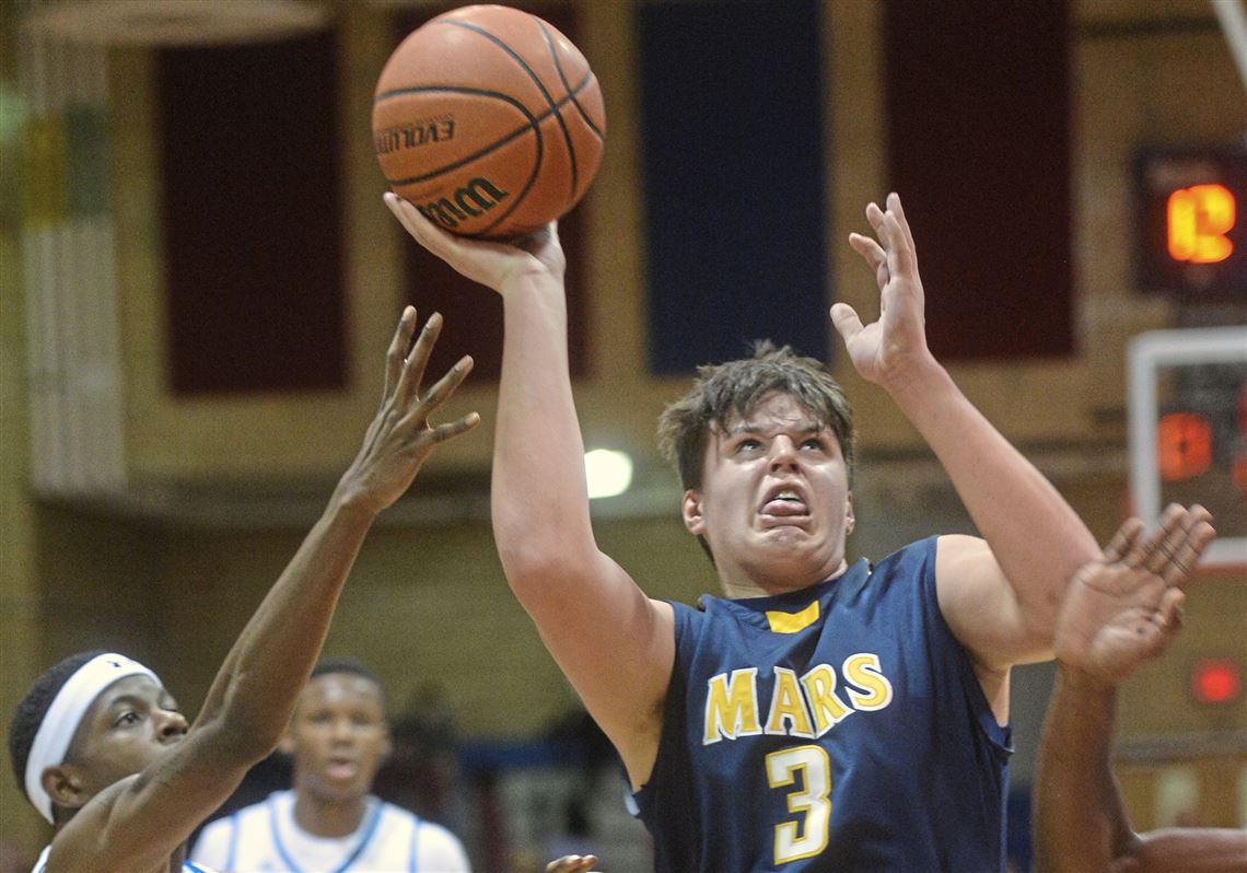 Pitt football goes to Mars to offer Mike Carmody a scholarship ...