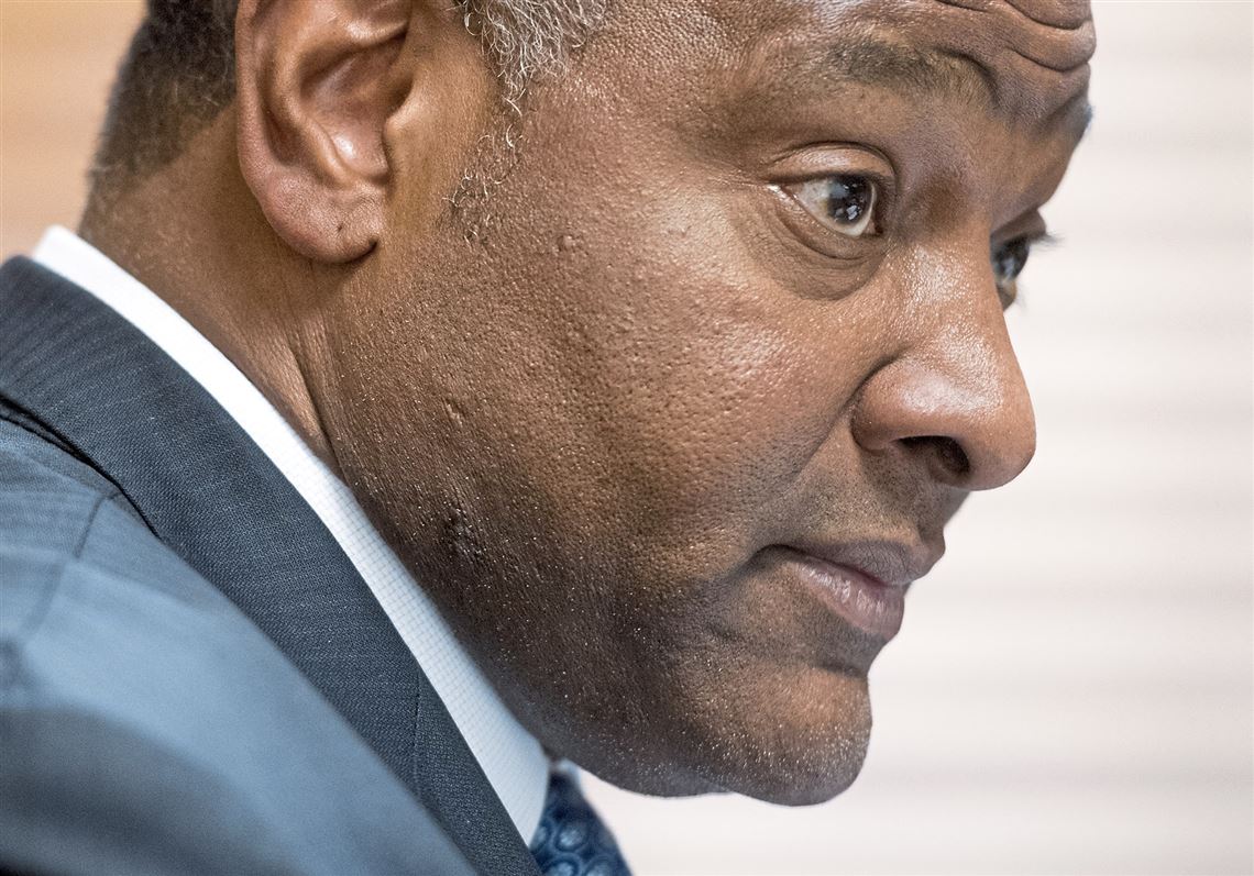 Anthony Hamlet's Instagram, Twitter & Facebook on IDCrawl