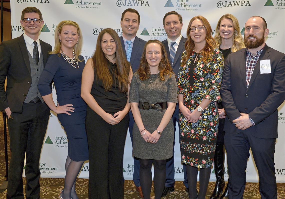 Shireen Thomas's Instagram, Twitter & Facebook on IDCrawl