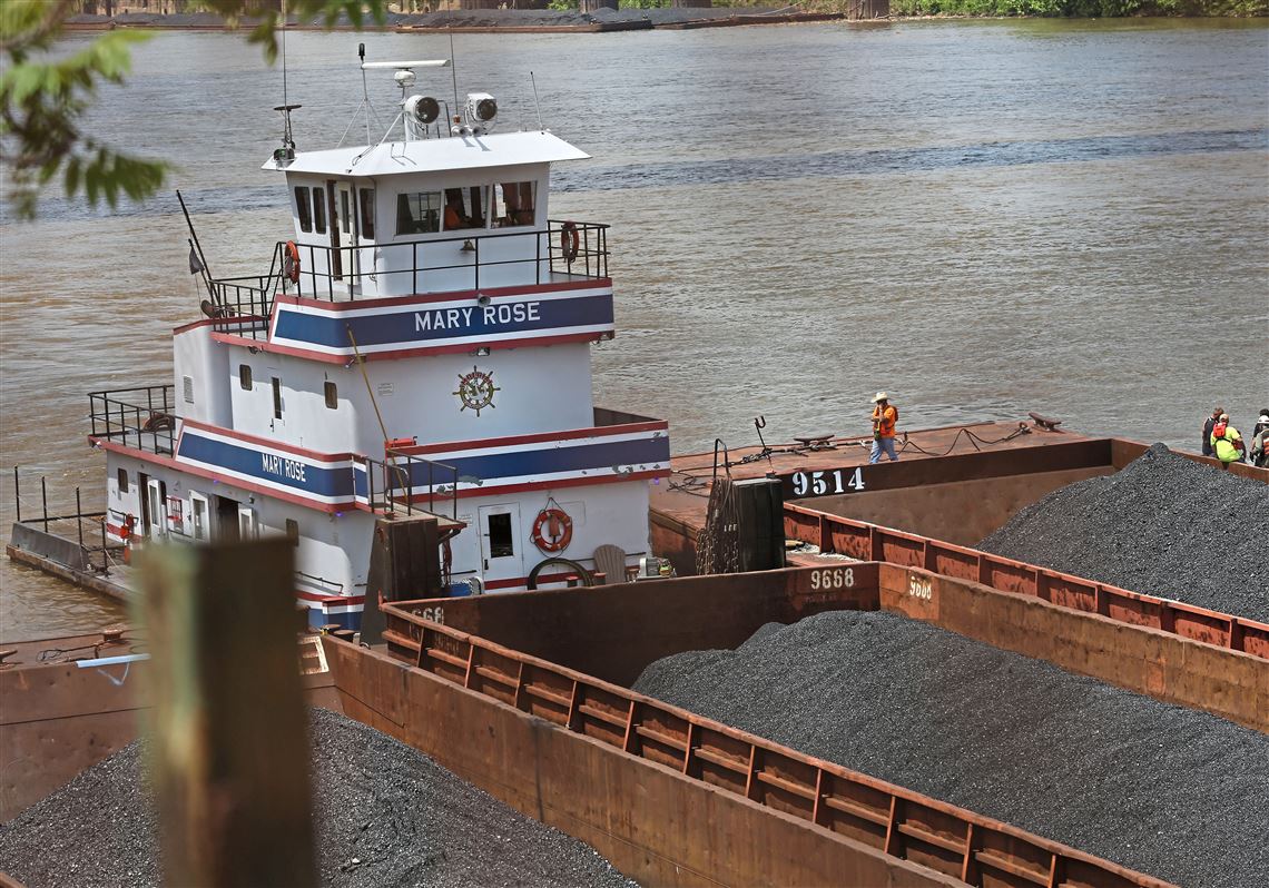 Officials working to recover two sunken barges in Monongahela River ...