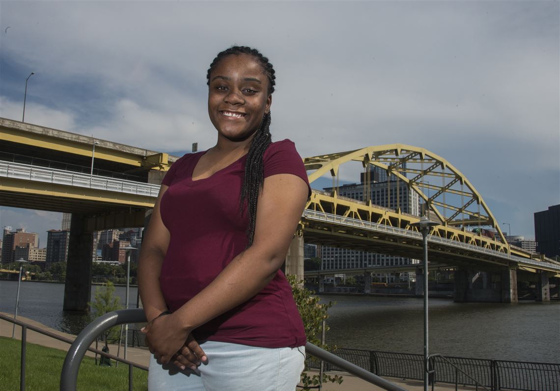 Amira Johnson wants her peers to see that STEM careers aren't boring ...