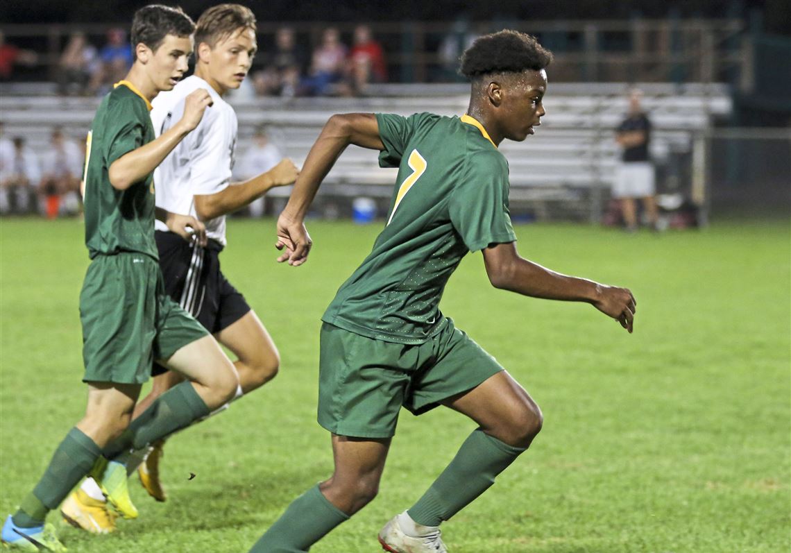 Jamaica native Carnel Kerr finds welcome home on Carlynton pitch ...