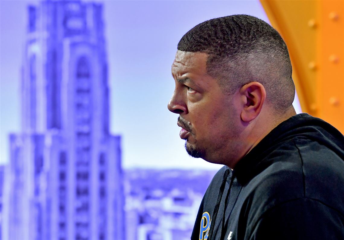 Jeff Capel's first Pitt season was hopeful. His second was ...