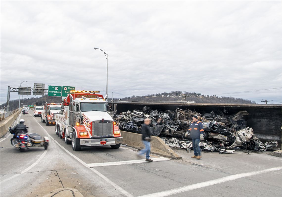 62nd Street Bridge re-opens after overturned tractor trailer snarled ...
