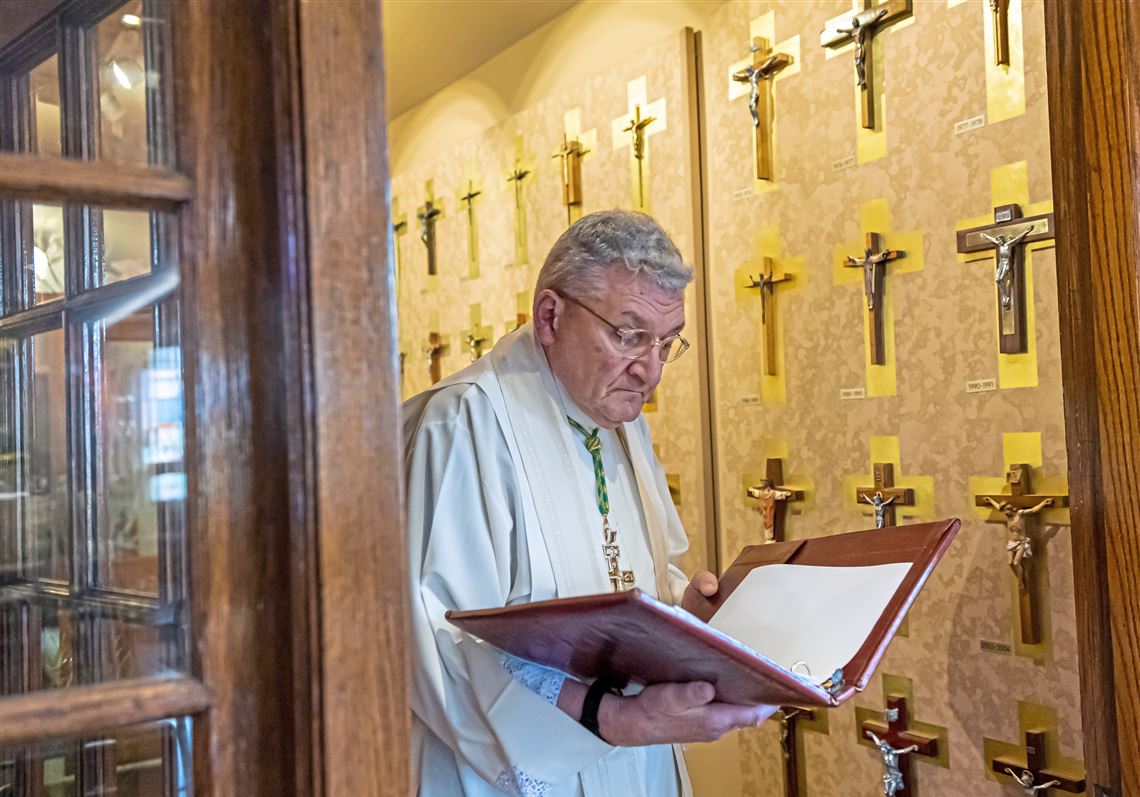 Pittsburgh Bishop David Zubik scheduled for sixth back surgery Monday ...