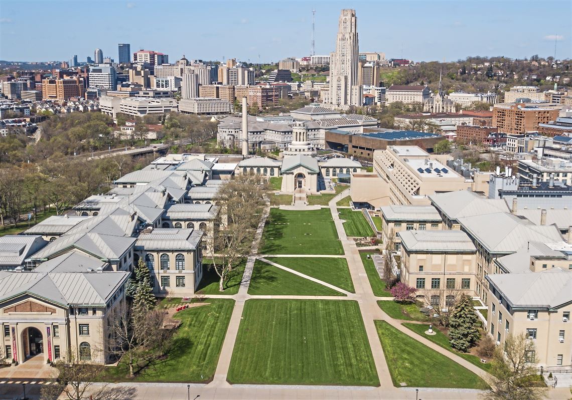 High school graduates are changing their college plans because of COVID ...