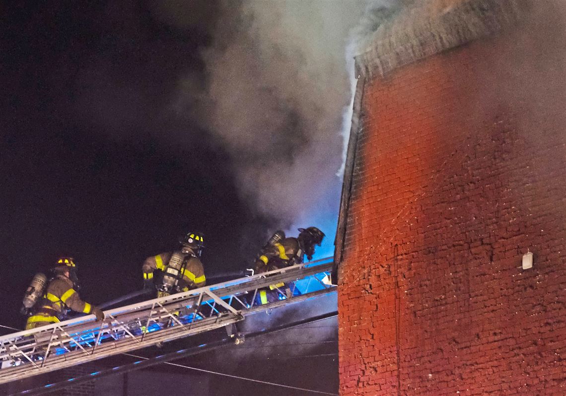 Firefighters respond to third-alarm fire in Lawrenceville | Pittsburgh Post-Gazette