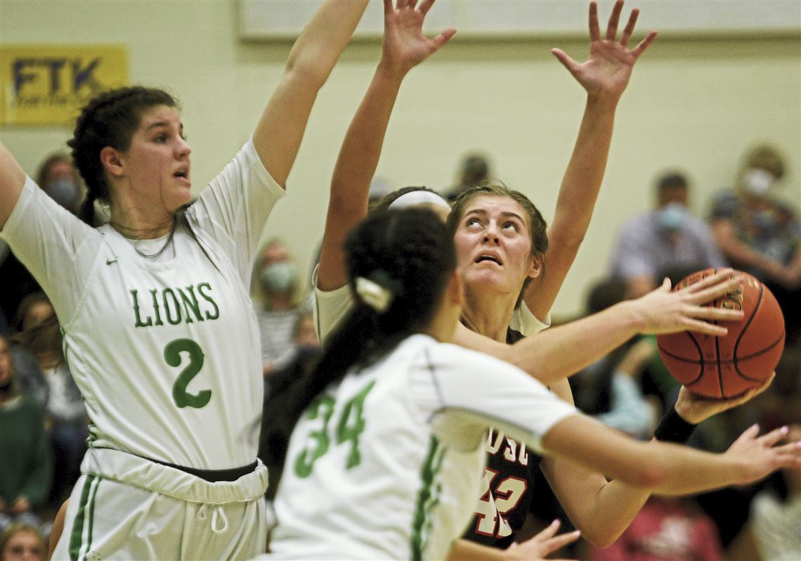 Daughter of a former Penguin, 6-foot-4 Ava Leroux making a big impact ...