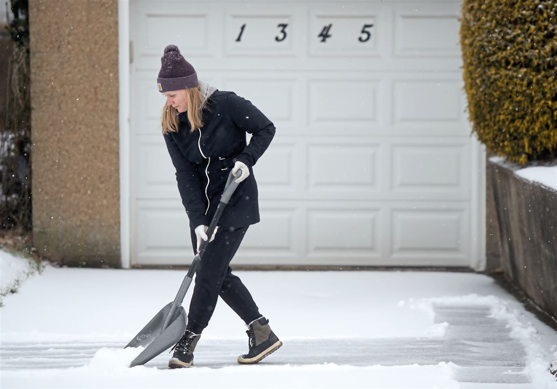 DOING good: 'Angels' bearing shovels | Pittsburgh Post-Gazette