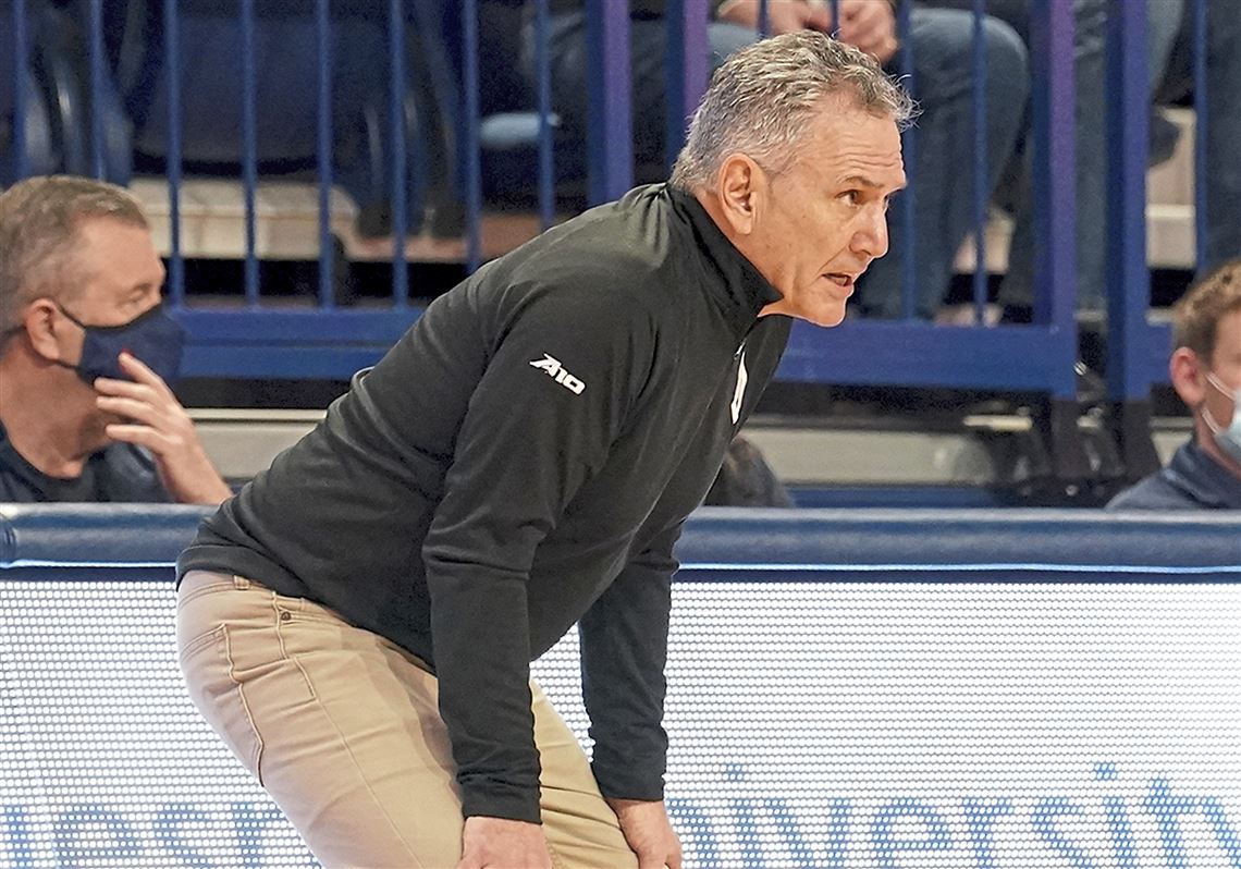 LeBron James shouts out Duquesne's Keith Dambrot for 500th career ...