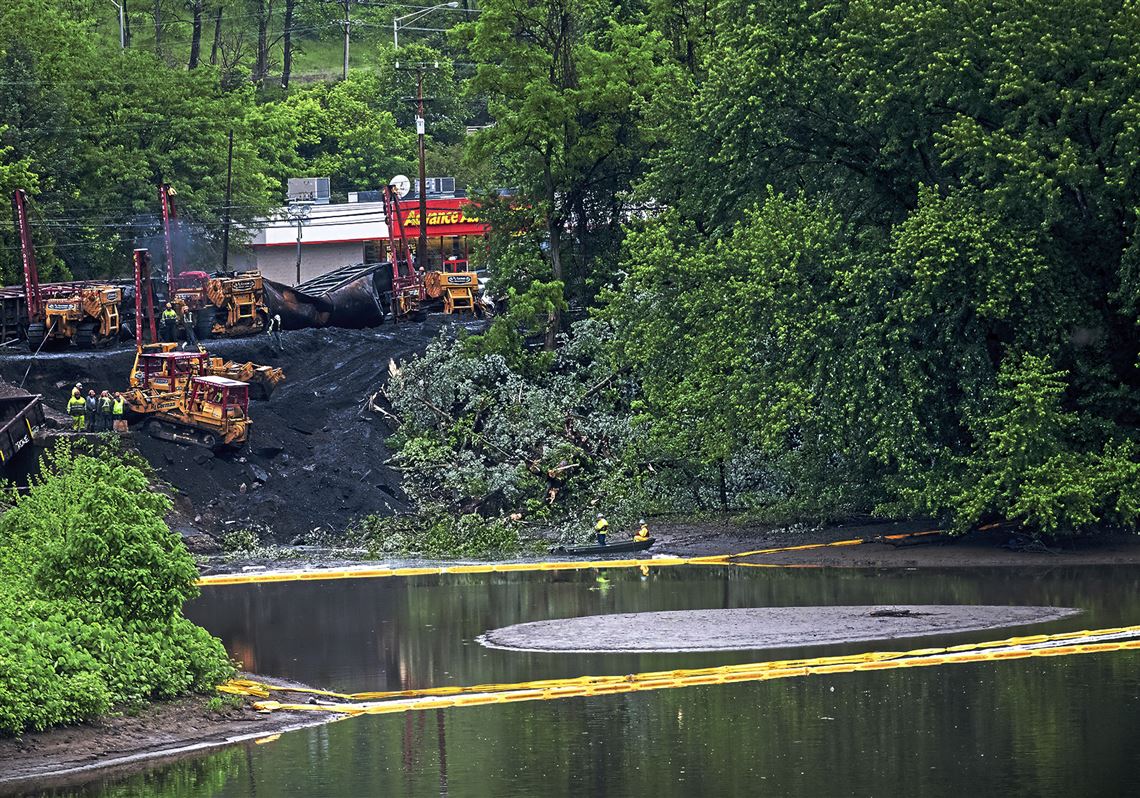 Crews tackle massive cleanup effort day after Harmar train derailment ...