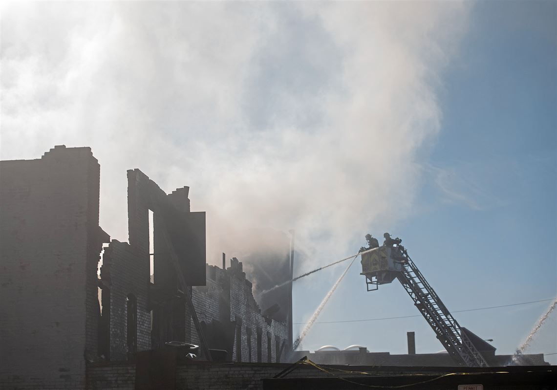 4 hurt, including 3 firefighters, in early-morning Rochester fire ...