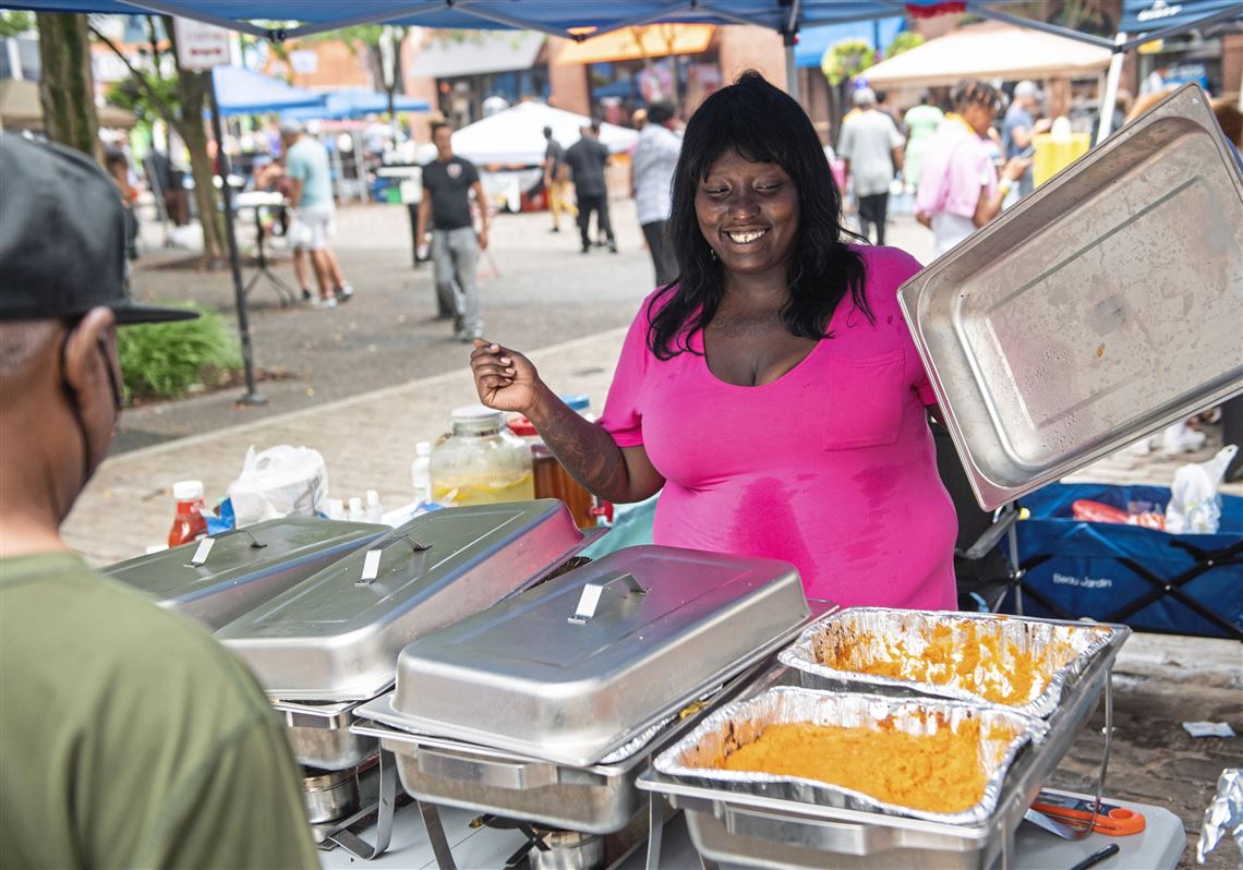 A Soulful Taste of the Burgh festival brings crowds to Market Square ...