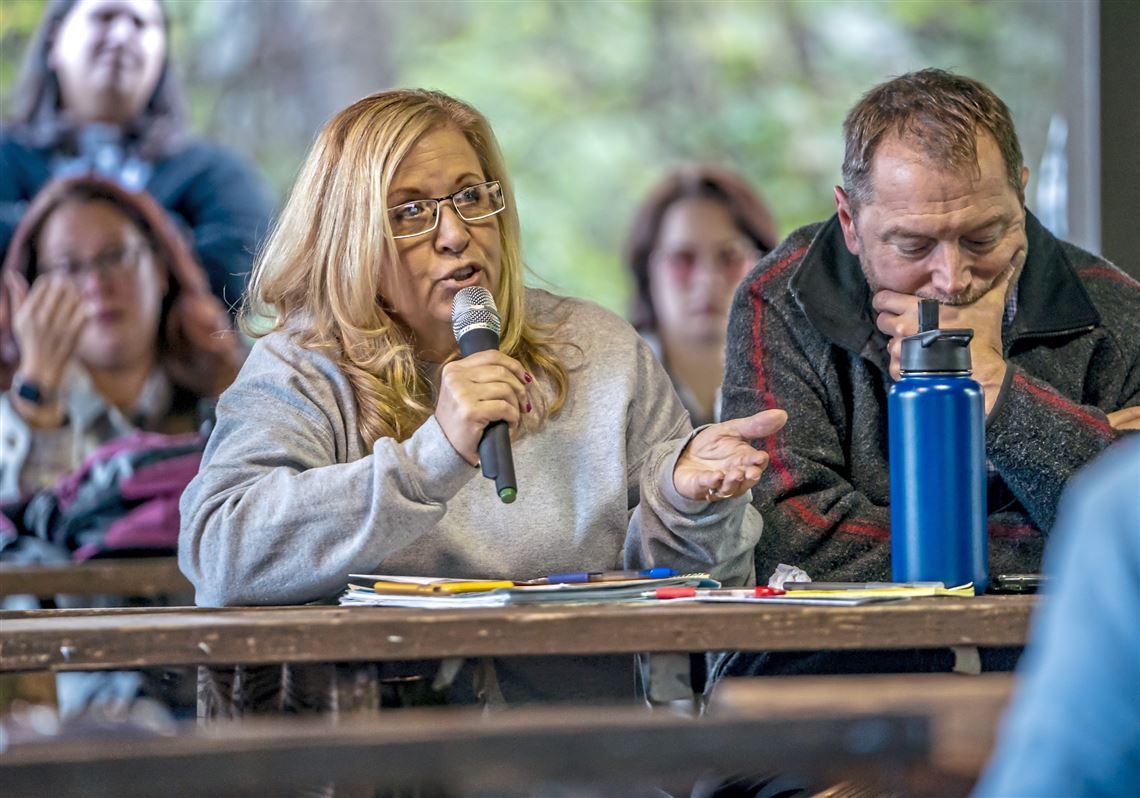 Canonsburg residents seek answers on health impacts of fracking, shale ...