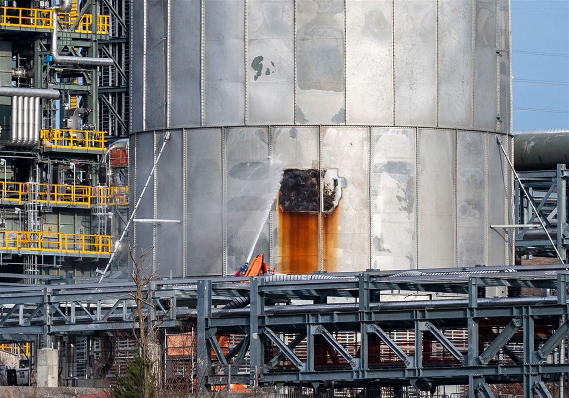 Shell petrochemical complex using hoses ‘to assist in cooling external ...