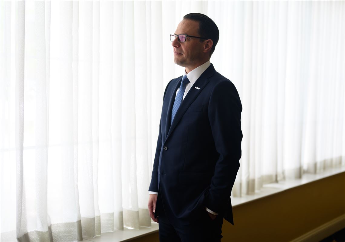 Salena Zito: A gov­er­nor who gov­erns: Josh Sha­piro looks back, and ...