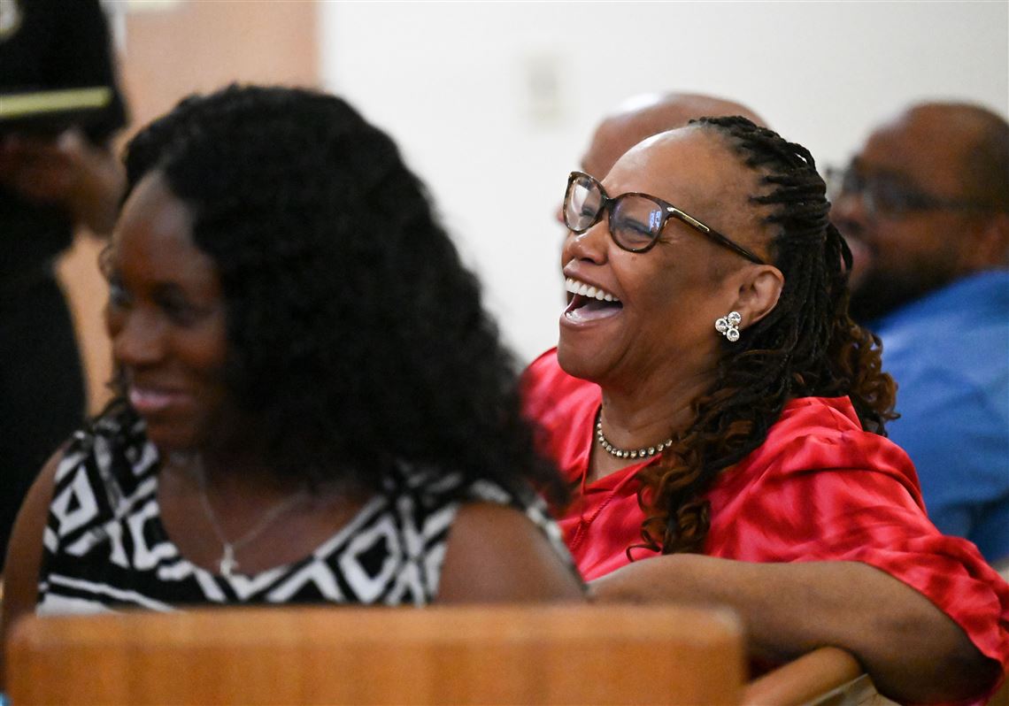 Rev. Brenda Gregg receives Pittsburgh's first Violence Prevention ...