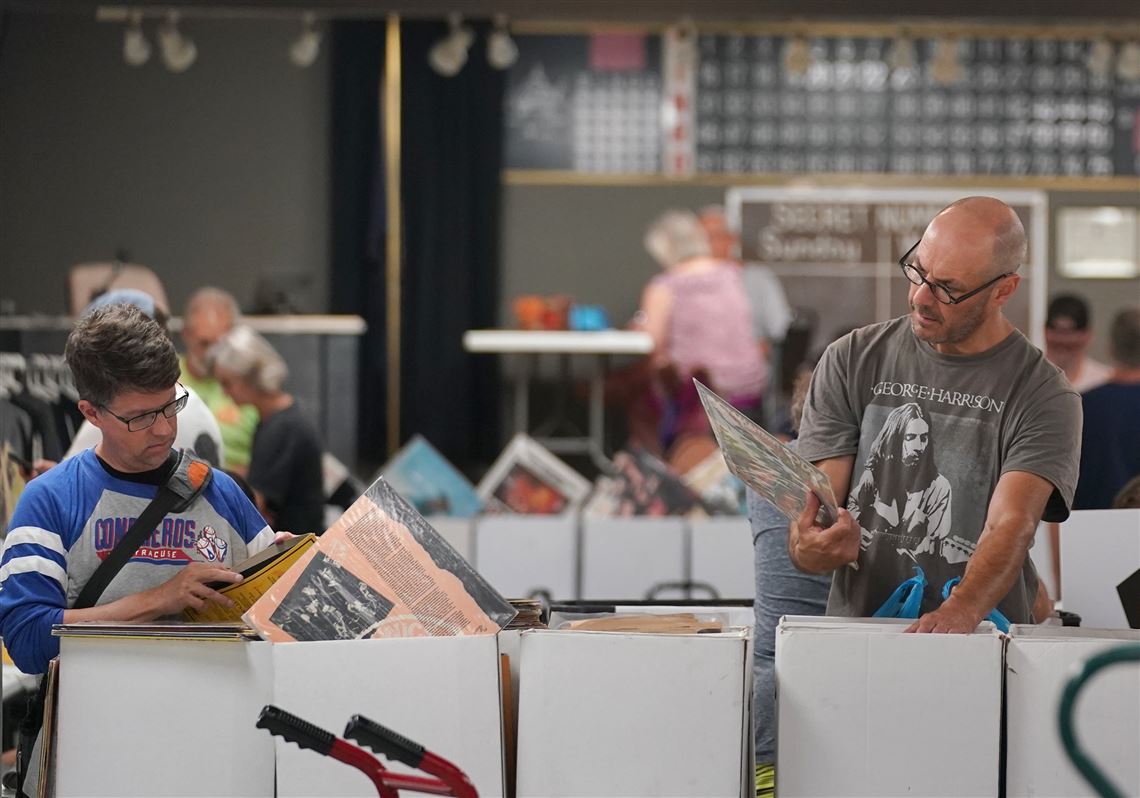 Pittsburgh Record Convention offers nostalgia in vinyl | Pittsburgh ...
