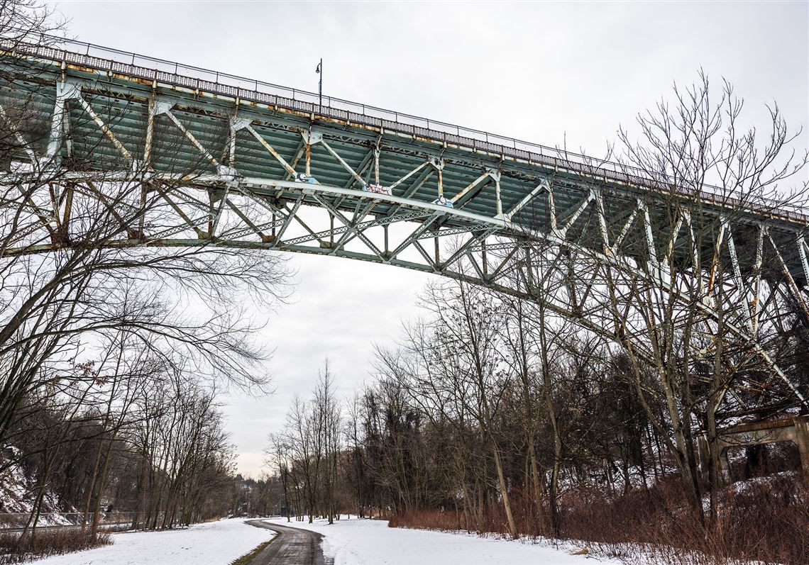 Despite improvements, Pa. bridges in disrepair remain nearly double ...