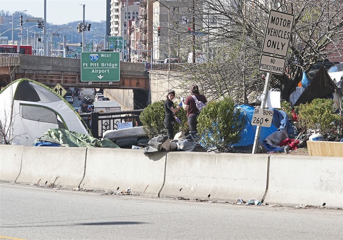 Downtown Pittsburgh homeless encampment closes as officials work on ...