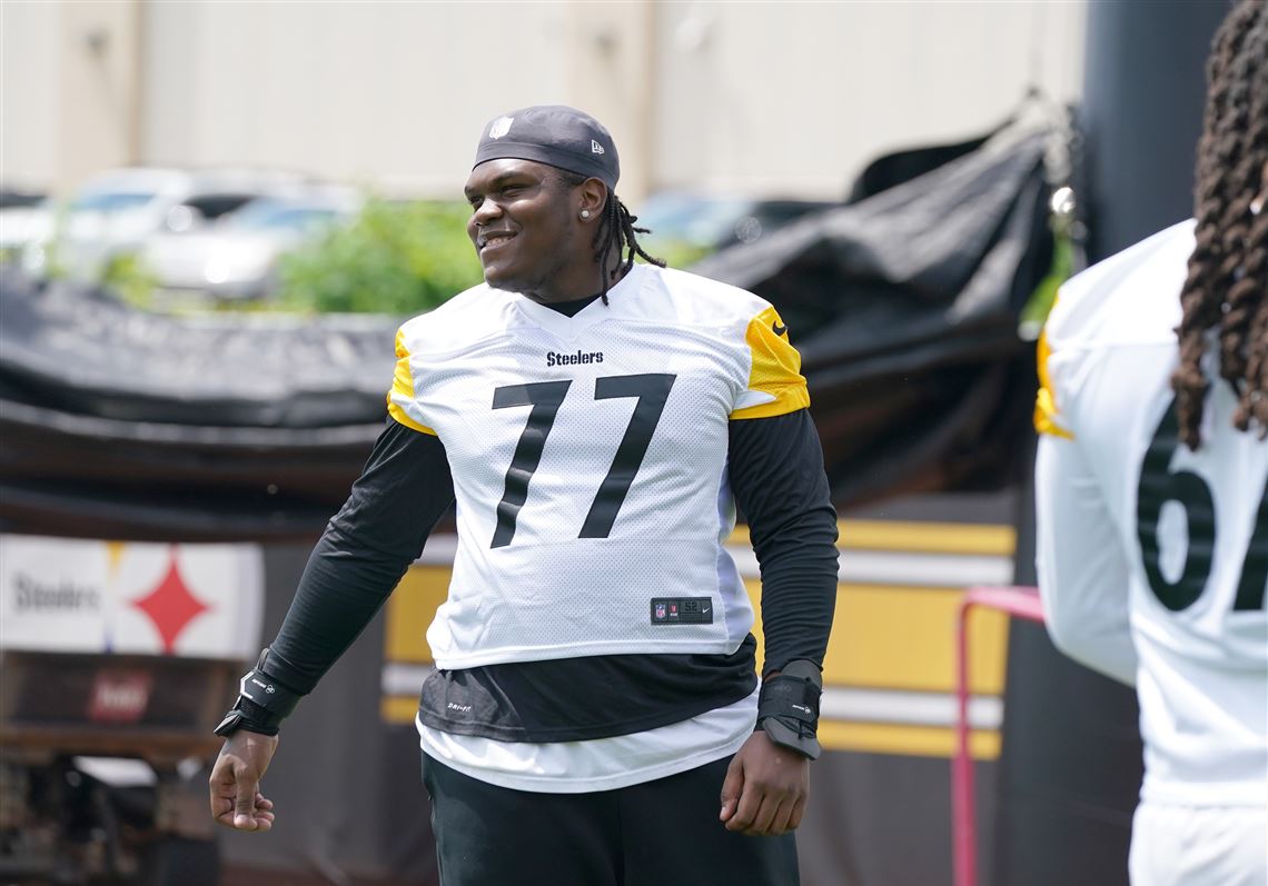 Broderick Jones already taking on a leadership role for young Steelers ...
