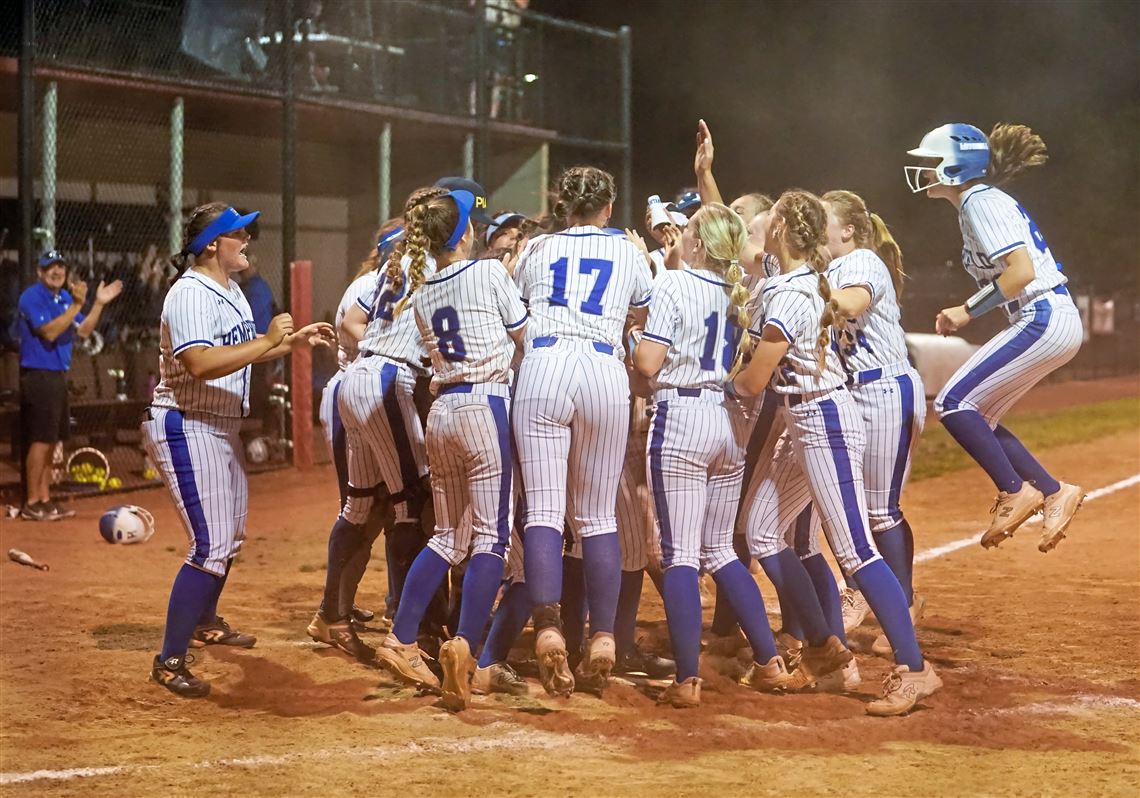 High school softball rankings: Top two Class 6A teams meet in showdown ...