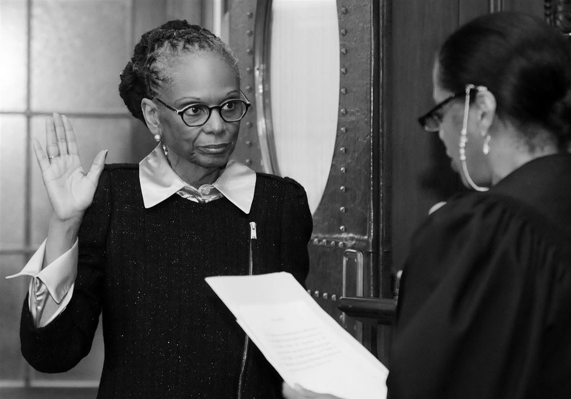 Gary Rotstein’s Morning File: Stupidly, the next Linda Lane offers ...