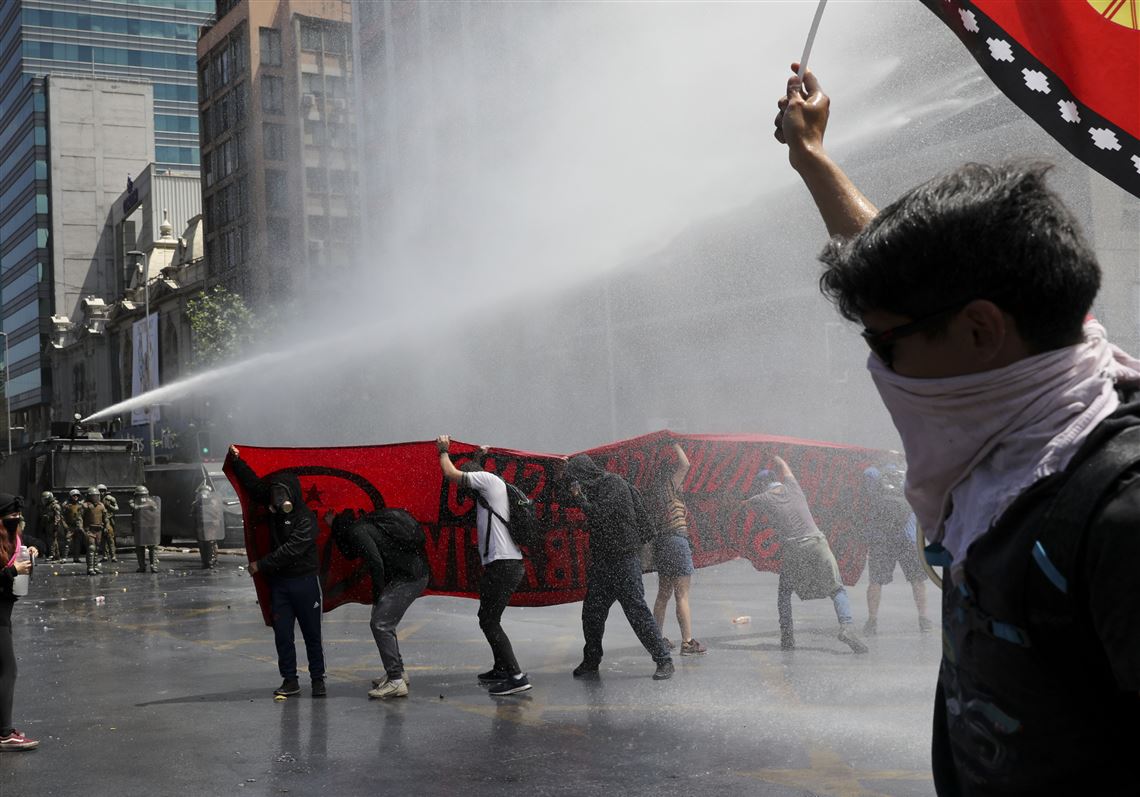 Protests rage in Chile despite the president’s reform promise ...