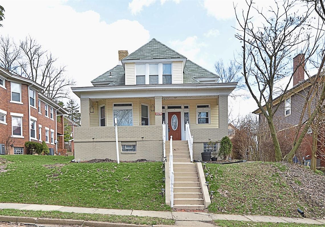 Buying Here: Crafton house offers period details, modern updates ...