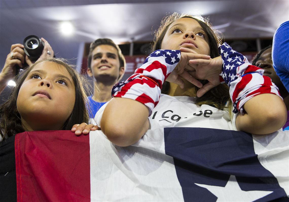 Clinton, Kaine campaign at wire manufacturer in Johnstown | Pittsburgh ...